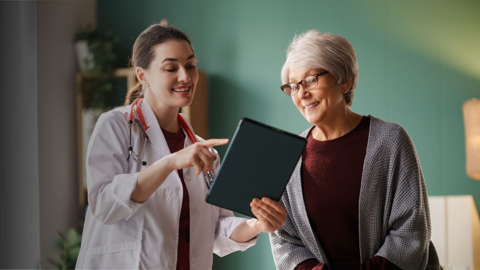 Conservative vs. Surgical Spine Treatment: How We Help You Decide ...